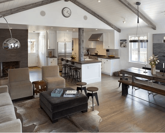 Living Area 2
