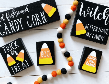 10 of the cutest DIY Halloween Signs you NEED to make.
